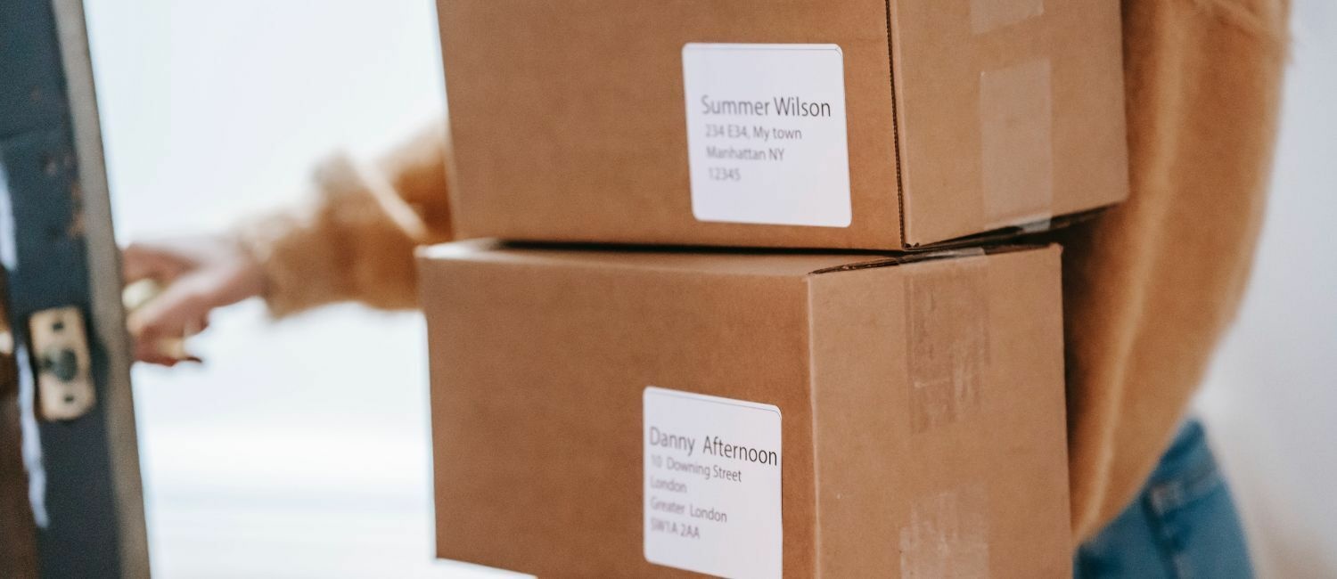 What is a returns label? | FarEye